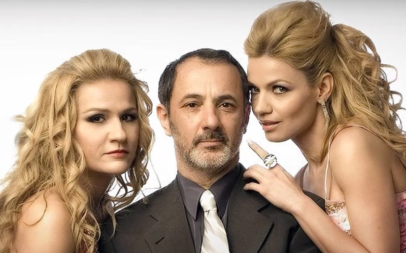 Μαύρα Μεσάνυχτα | MEGA TV