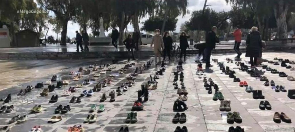 Στα όριά τους οι έμποροι σε Πάτρα και Κρήτη – ‘Εβγαλαν τα παπούτσια ...