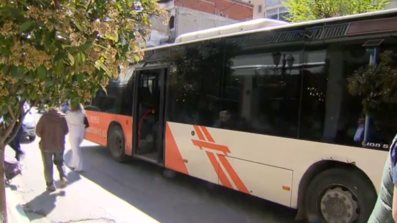 Θεσσαλονίκη: Ελεύθερος ο 17χρονος που χτύπησε οδηγό λεωφορείου | MEGA TV