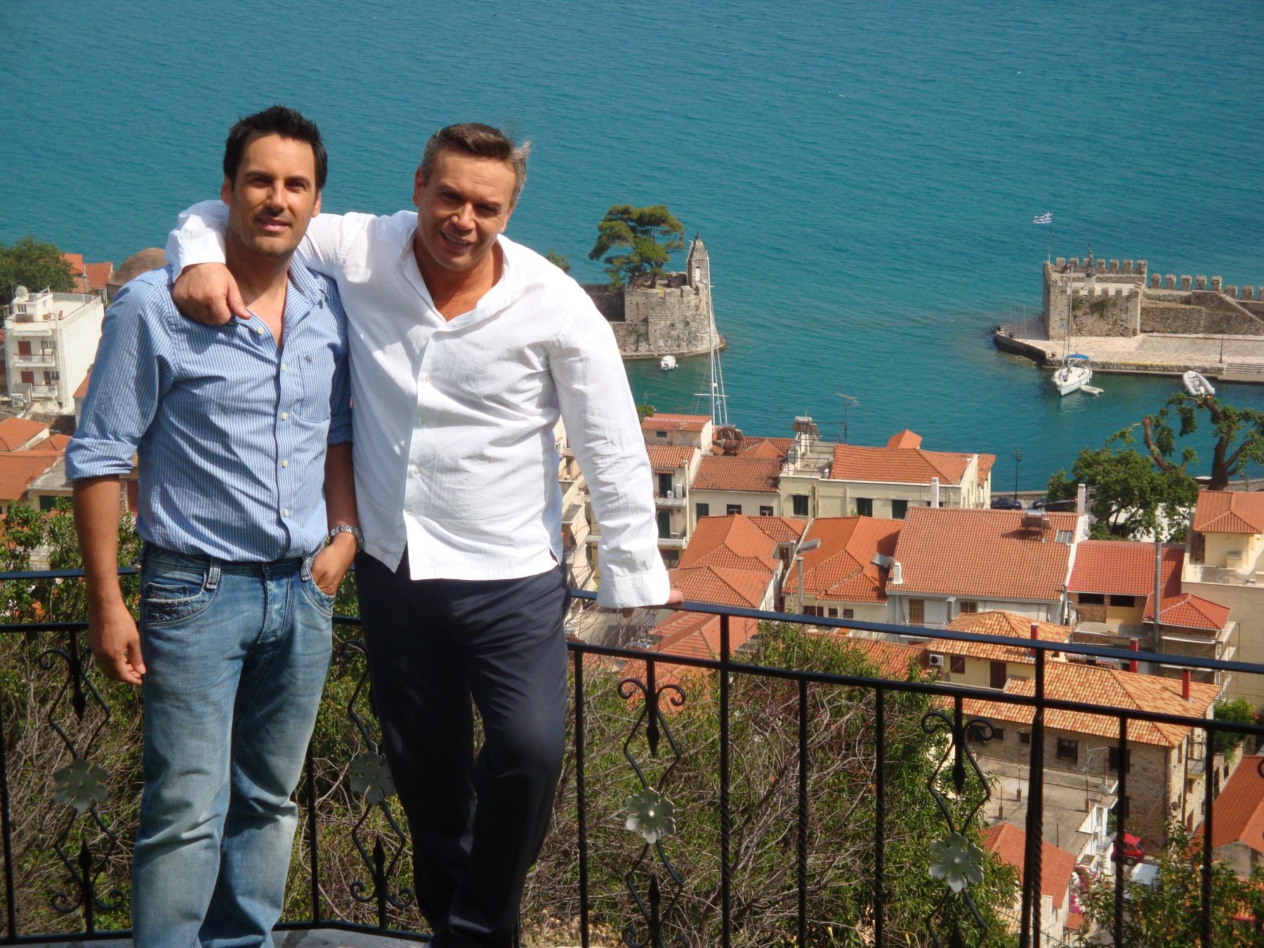 ΣΤΗ ΝΑΥΠΑΚΤΟ ΜΕ ΤΟΝ ΜΑΝΩΛΗ ΛΙΔΑΚΗ | MEGA TV